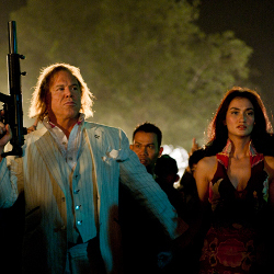 Atiqah Hasiholan, dan Peran Putri Keraton di 'Java Heat'