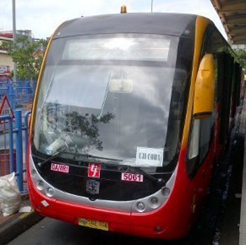 2 Bus TransJakarta Mogok, Lalin Tersendat
