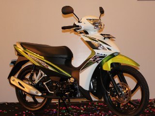 Tes Suzuki Shooter