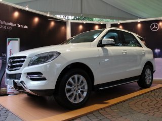 15 Menit Bersama SUV Diesel Pertama Mercy