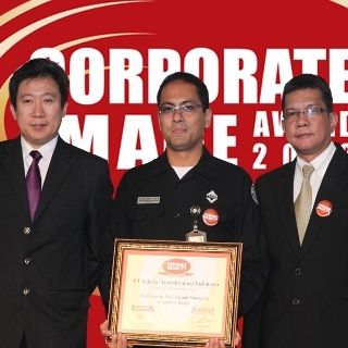 Trans TV Raih Penghargaan Corporate Image Award