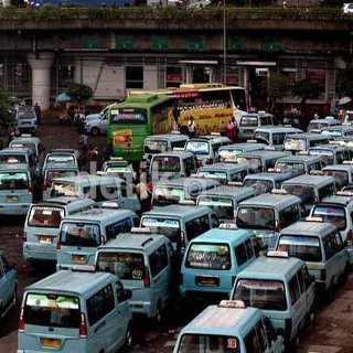 Menhub: Ongkos Bus & Angkot Naik 15%, Berlaku Sejak Kemarin