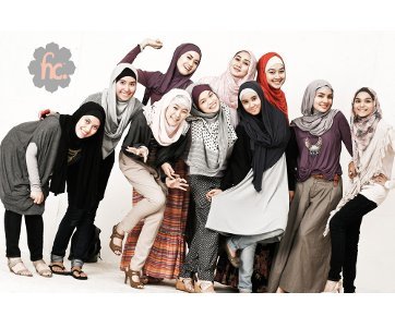 Asyiknya Belajar Mengaji dan Pakai Hijab Bersama Hijabers Community