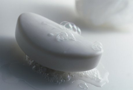 Faso Soap, Sabun Anti-malaria Hasil Inovasi Dua Mahasiswa Afrika