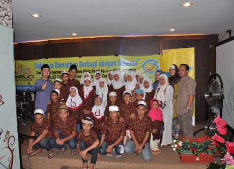 TeRuCI Palembang Bukber dengan Anak Panti Asuhan