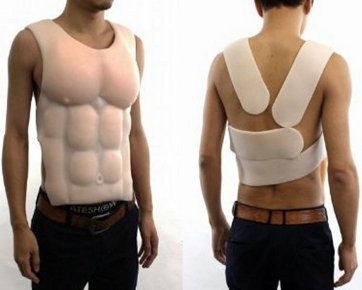 Tubuh Pria Jadi Atletis Secara Instan dengan Aksesori Ini