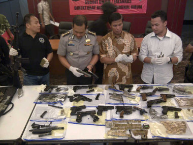 19 Pucuk Senpi Rakitan dan Ribuan Butir Peluru Disita Polisi di Cipacing