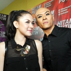 Apa yang Disukai dan Dibenci Deddy Corbuzier dari Vicky Shu?