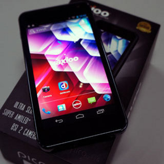 Axioo dan Polytron Produksi Smartphone Buatan Indonesia