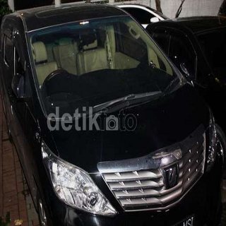 Alphard dan Taksi Mewah Boleh Antre Pasang RFID, Kenapa?