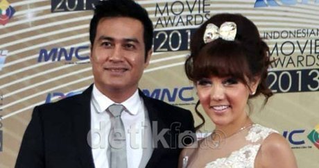 Rekayasa Adjie Pangestu dan Bella Sophie, Tata Janeta Pacari Orang Iran