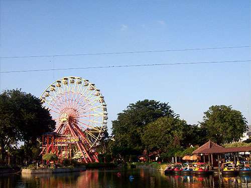 Taman Rekreasi Favorit Keluarga di Indonesia