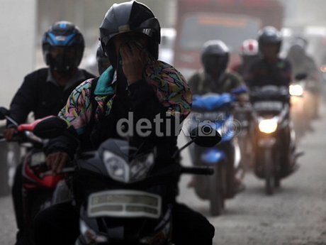 Polusi Motor 2 Tak Lebih Berbahaya dari Mobil