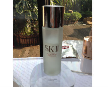 Manfaat Essence Lotion, Kulit Lebih Halus Hingga Memudarkan Kerutan