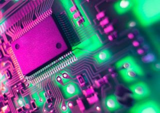 Punya Prosesor Sendiri, Rusia Tendang Intel & AMD