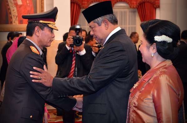 Pamitan di HUT Polri ke-68, Presiden SBY Berharap Polisi Lebih Profesional