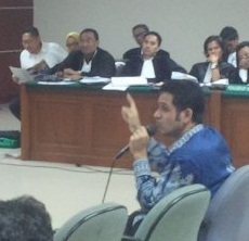 Bersaksi Lagi untuk Anas, Nazar Siap Naik Taksi dari Bandung
