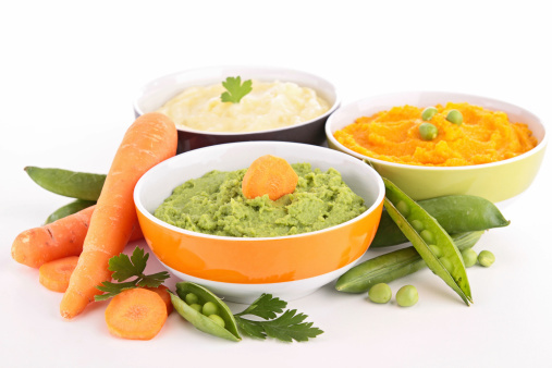 Saat Mempersiapkan Pure Buah dan Sayuran untuk si Kecil, Perhatikan Hal ...