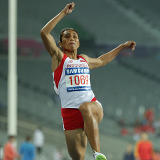 Sempat Bikin Tegang, Maria Londa Akhirnya 'Terbang' dan Dulang Emas