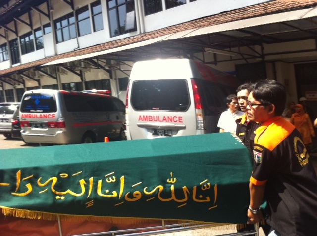 Jenazah Siswa SMP 163 yang Jatuh dari Lantai 4 Dibawa ke Tangerang