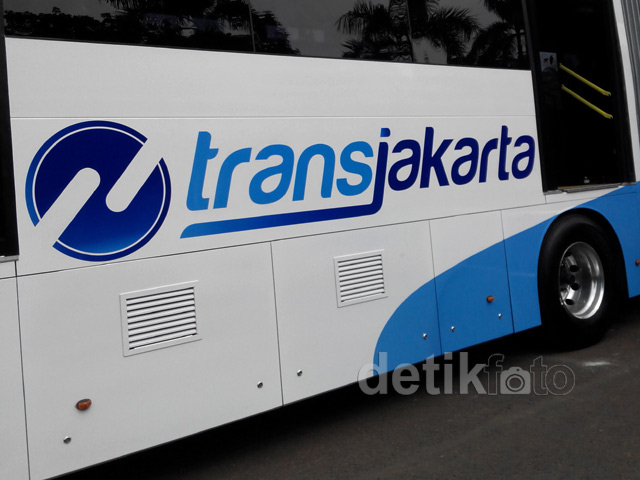 TransJakarta Berganti Logo