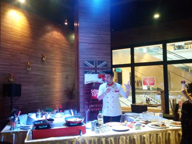 Meracik Beef Steak Miso dan Selat Solo Bersama Chef Billy Kalangi