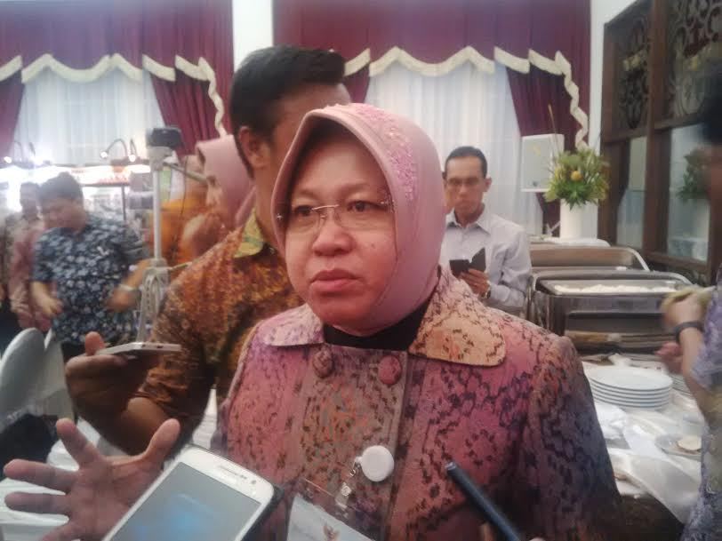 Ini Cara Risma Sukses Tangani Kawasan Kumuh di Surabaya Ini Cara Risma Sukses Tangani Kawasan Kumuh di Surabaya