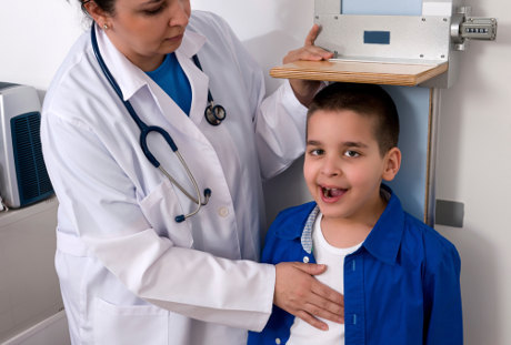 Gejala Dwarfisme Ada yang Proporsional dan Tidak, Apa Bedanya?