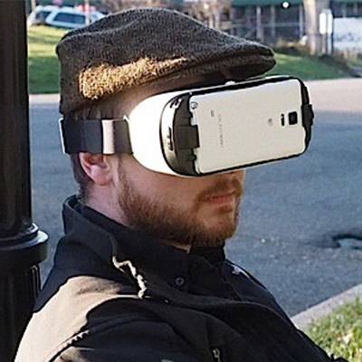 Kacamata VR Samsung Mulai Masuk Toko, Harganya?