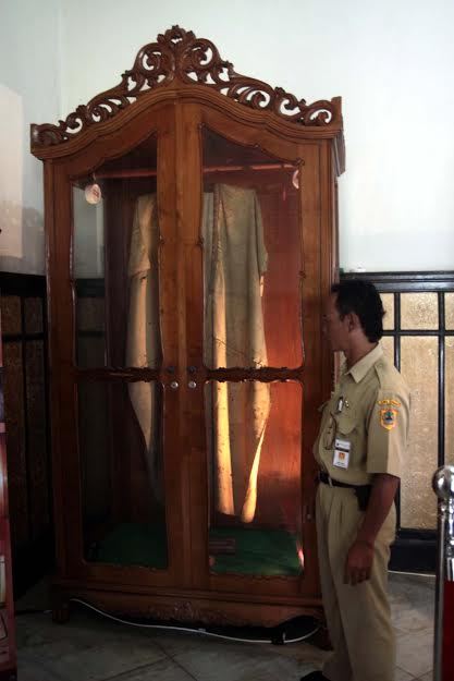 Melihat Goresan Kemarahan dan Jubah Kebesaran Pangeran Diponegoro