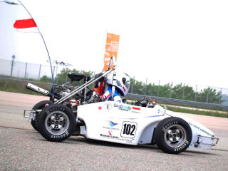 Mobil Balap Mahasiswa Indonesia Siap Beraksi