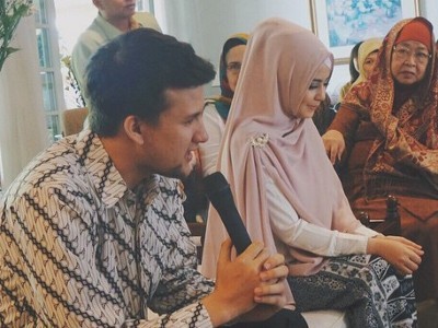 Ayah Stuart Collin Hanya Tahu Sang Anak Akan Nikahi Risty di Bogor