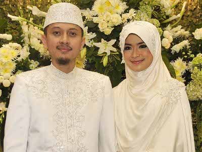 Ini Alasan Yulia Rachman Menikah dengan Alzipco