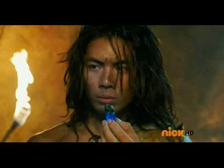 Yoshi Sudarso, Ranger Biru dan Manusia Gua di 'Power Rangers Dino Charge'