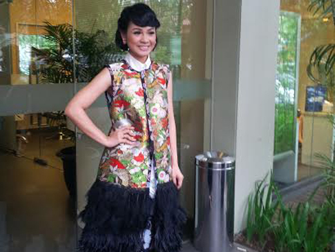 Ada Persembahan untuk Mendiang Elfa Secioria di Konser 'Metamorfosa' Andien