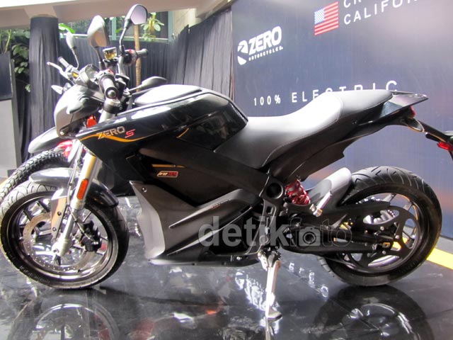 Motor Listrik Zero Meluncur di Jakarta
