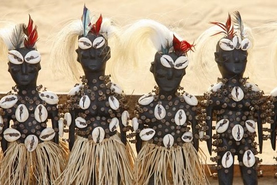Hiii! Ada Pasar Voodoo di Afrika