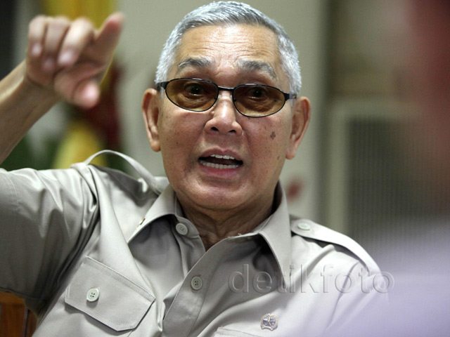 Perjalanan Try Sutrisno, dari Kacung Tentara Sampai Kursi Wapres Perjalanan Try Sutrisno, dari Kacung Tentara Sampai Kursi Wapres