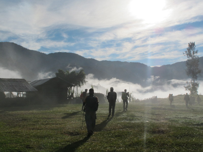 Kisah Desa Cantik Tanpa Listrik di Jantung Pedalaman Papua