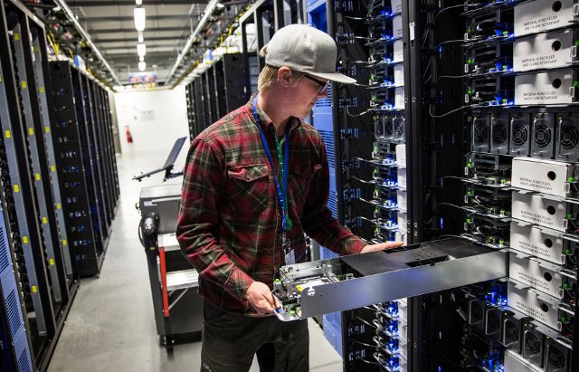 Data Center Raksasa Facebook di Dekat Kutub Utara