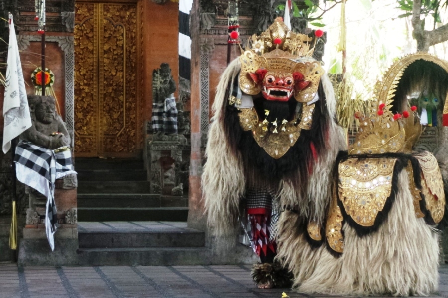 5 Tips Menonton Tari Barong di Bali
