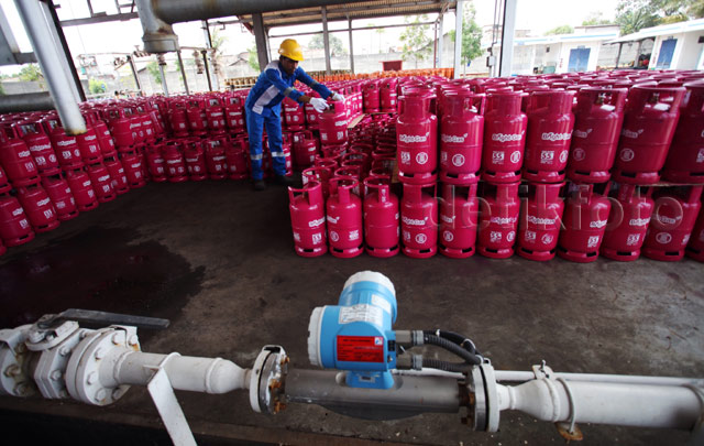 Melihat Pengisian Gas Elpiji Tabung 'Unyu'