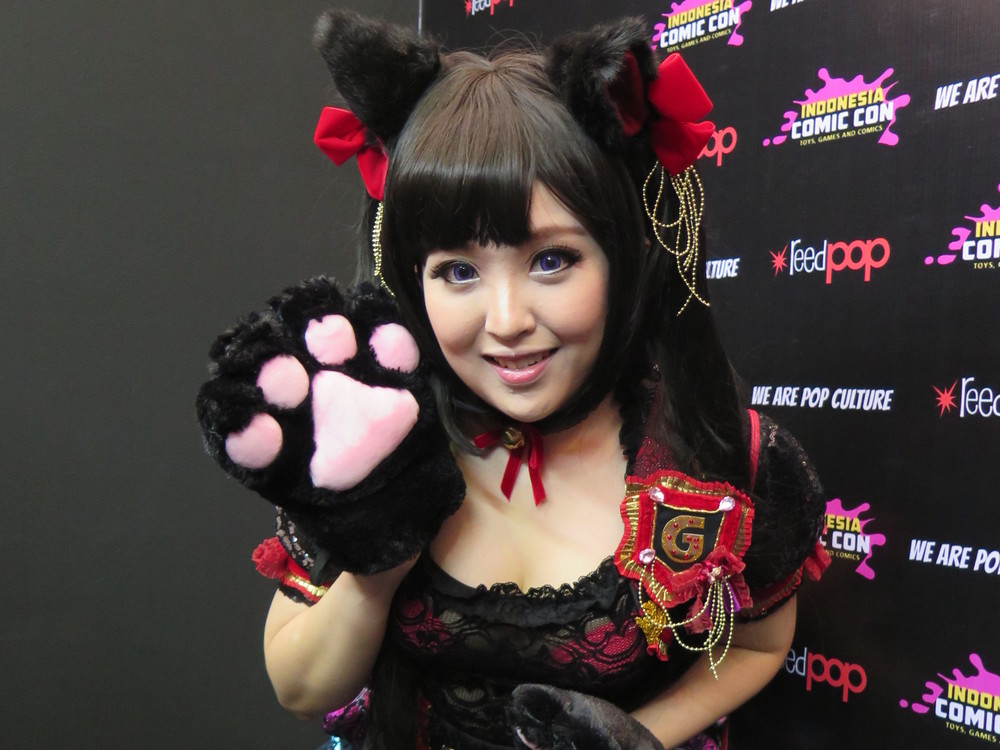 Berkenalan dengan Pinky Lu Xun 'Ratu Cosplay' Indonesia