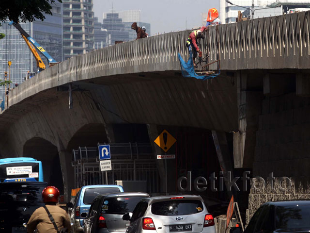 Proyek Flyover Kuningan Segera Rampung