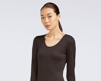 Musim Dingin, Uniqlo Rilis Baju Heattech yang Lebih Tipis Namun Hangat