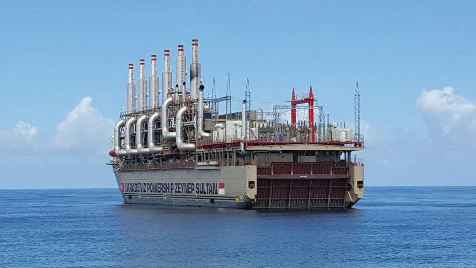 Kapal 'Genset Raksasa' 120 MW Tiba di Amurang