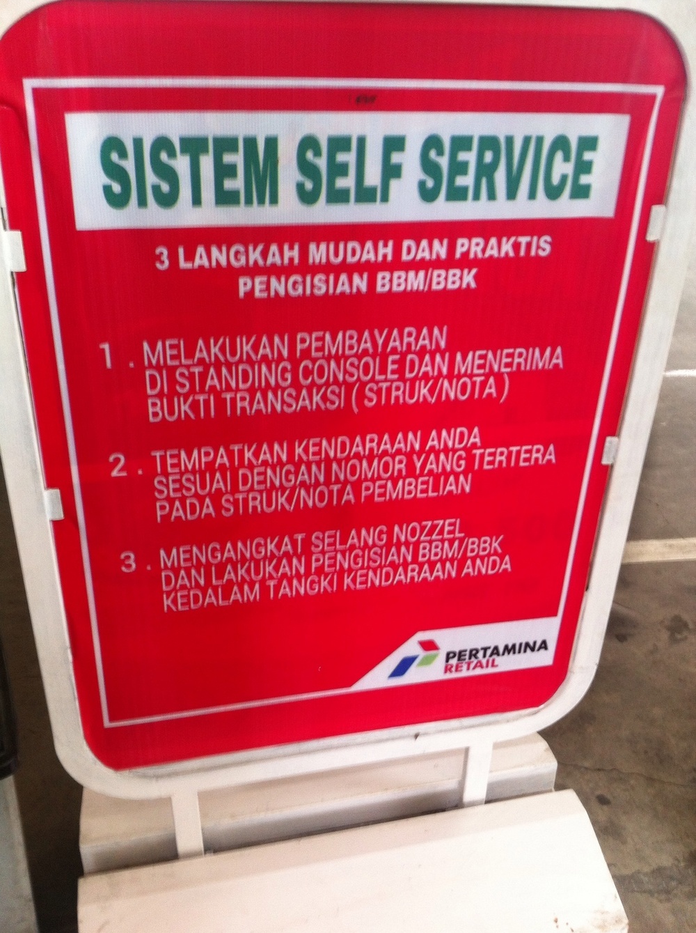 Pengendara Motor dan Mobil Bisa Self Service di SPBU Ini