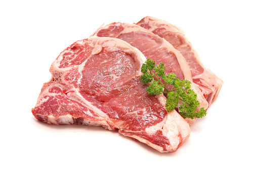 Pria Ini Kaget Daging Babi yang Dibelinya Menyala dalam Gelap