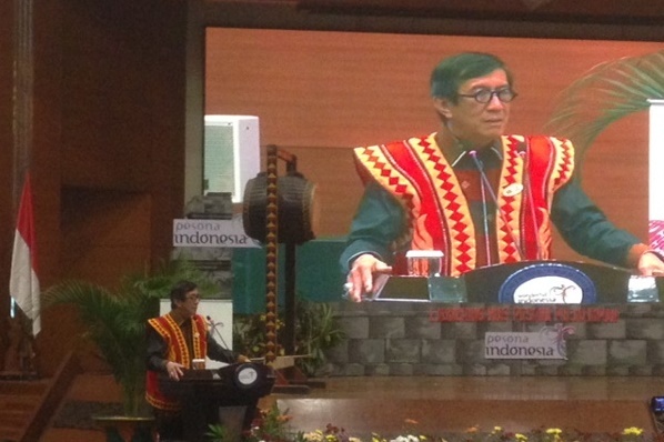 Cerita Dua Menteri yang 'Berantem' Gara-gara Bebas Visa Cerita Dua Menteri yang 'Berantem' Gara-gara Bebas Visa