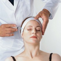 Kakunya Muka yang Disuntik Botox